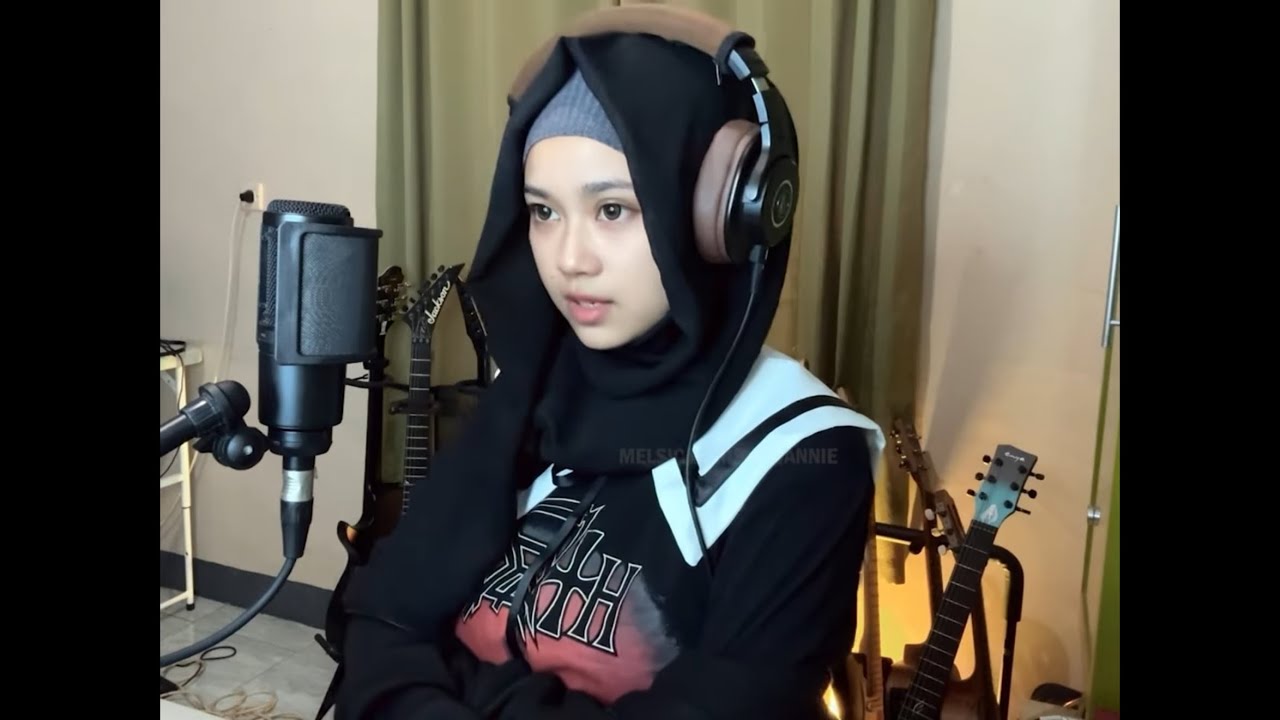 Mel - "Emo Sandwich" - YouTube