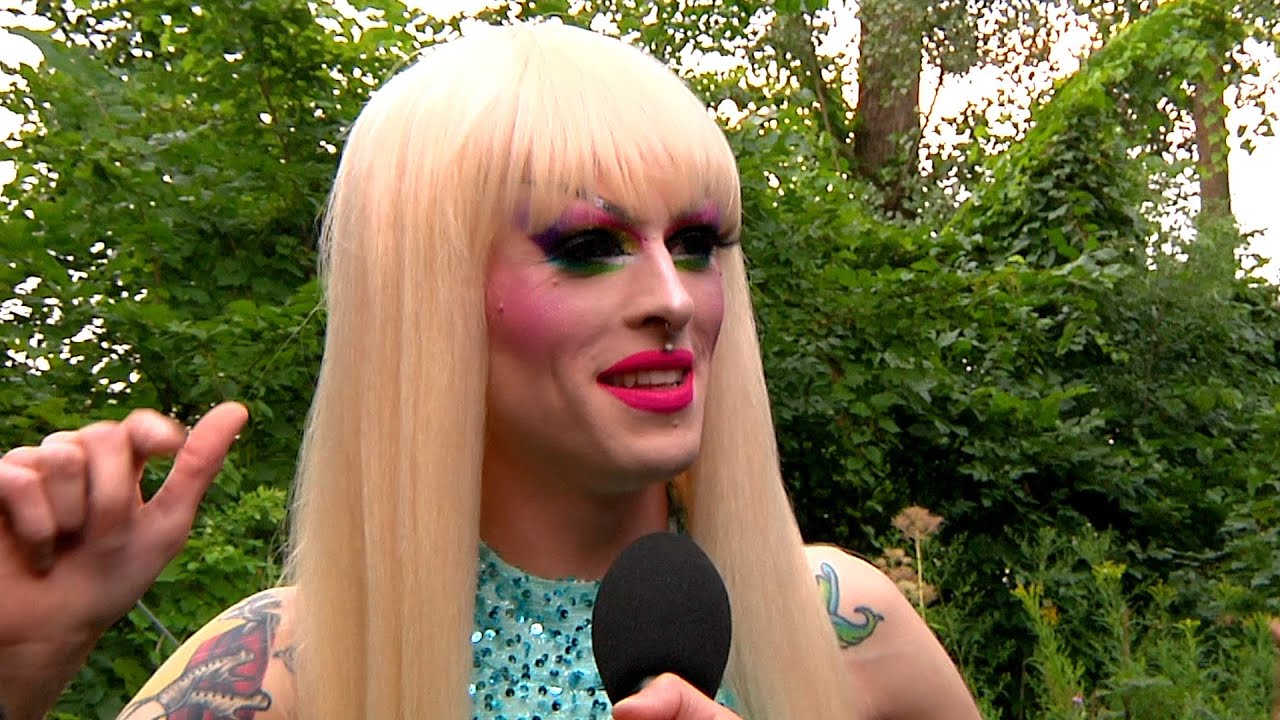 EN BREF | LA SOIRÉE DRAG QUEEN COLORE LE PARC DU 405 À VAUDREUIL-DORION | 25 AOÛT 2023 - YouTube