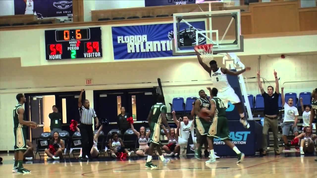FAU Head Basketball Coach Michael Curry Interview - YouTube