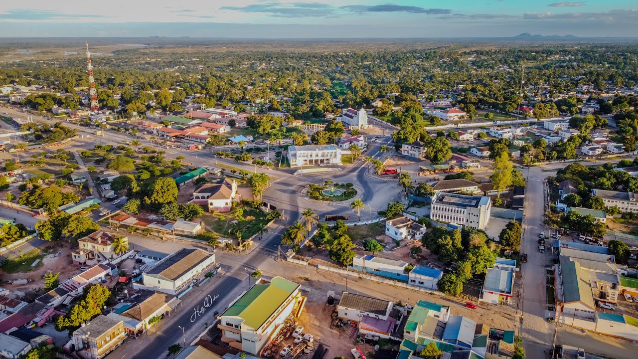 MOCUBA - Onde todos os caminho se cruzam e Moçambique se abraça 🇲🇿 (4K ...