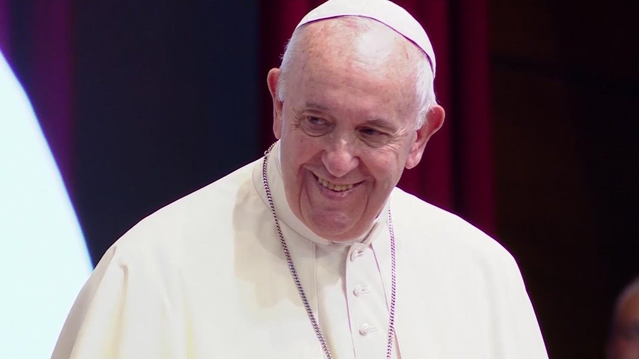 Pope Francis begins Asia tour in Bangkok - YouTube