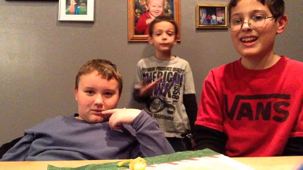 Hot pepper challenge with Matthew gaming - YouTube
