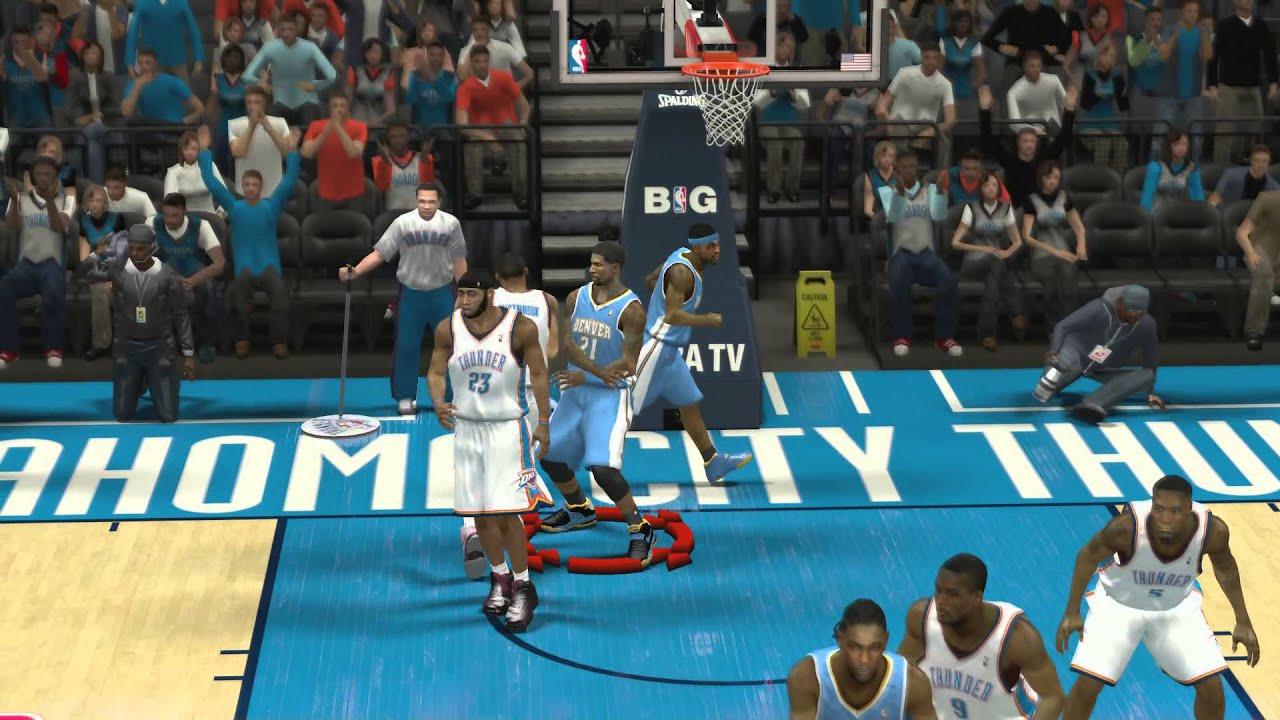 NBA 2k14 no 3 second violations? - YouTube