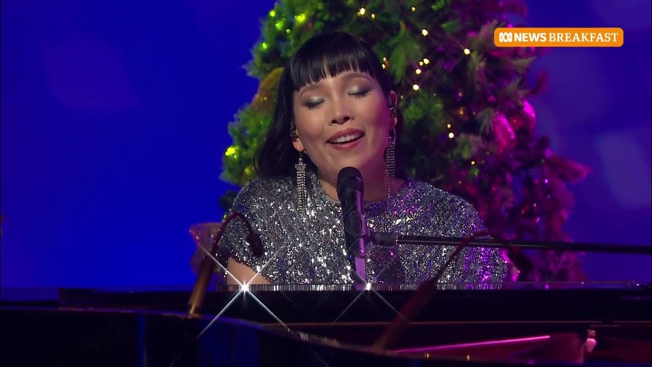 Dami Im - Silent Night - Live on ABC News Breakfast - YouTube