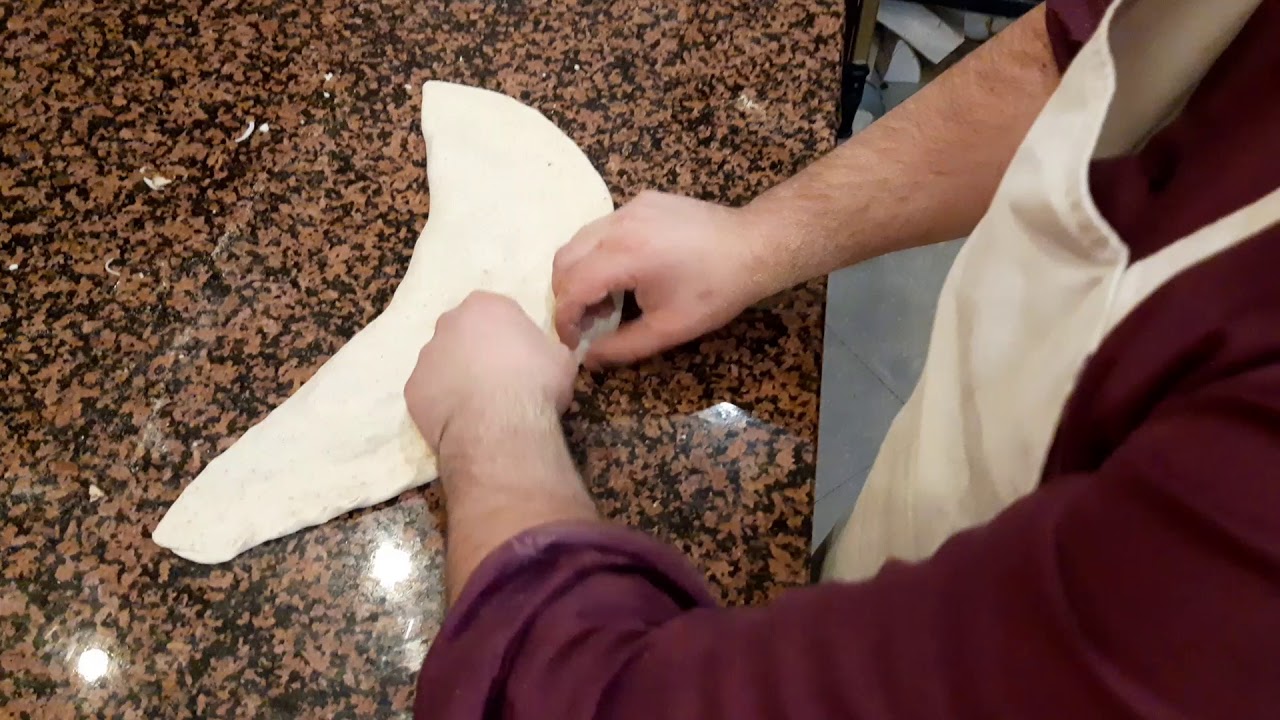 How to make Fish-Shaped Pizza - YouTube
