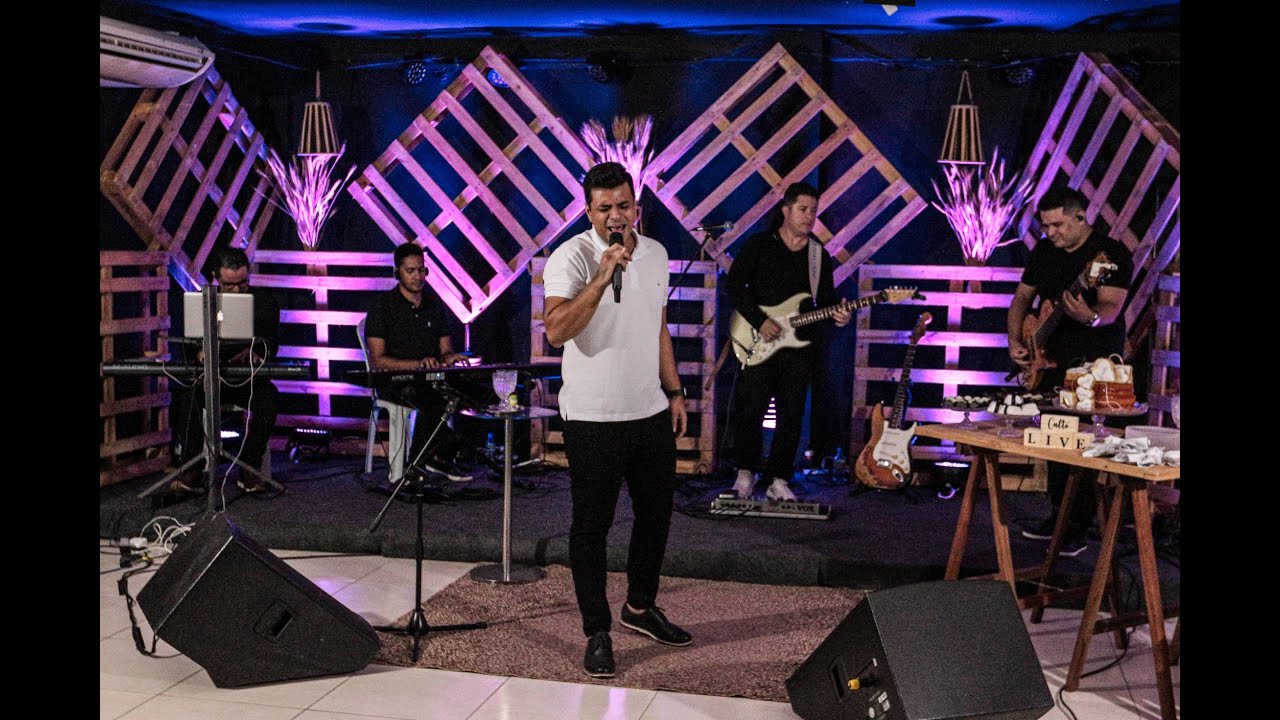 Tua Presença - Augusto Batista (Cover) - YouTube