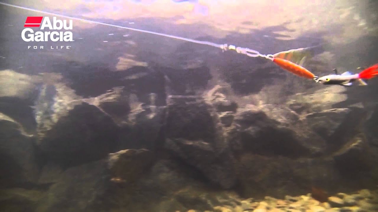 Abu Garcia Reflex Fish swimming action - YouTube