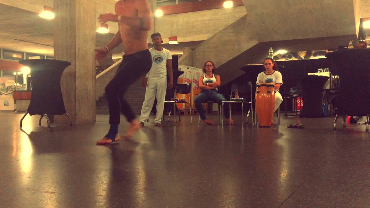 Best Capoeira Moves Advanced - Capoeira Acrobatics - Ideal Capoeira ...