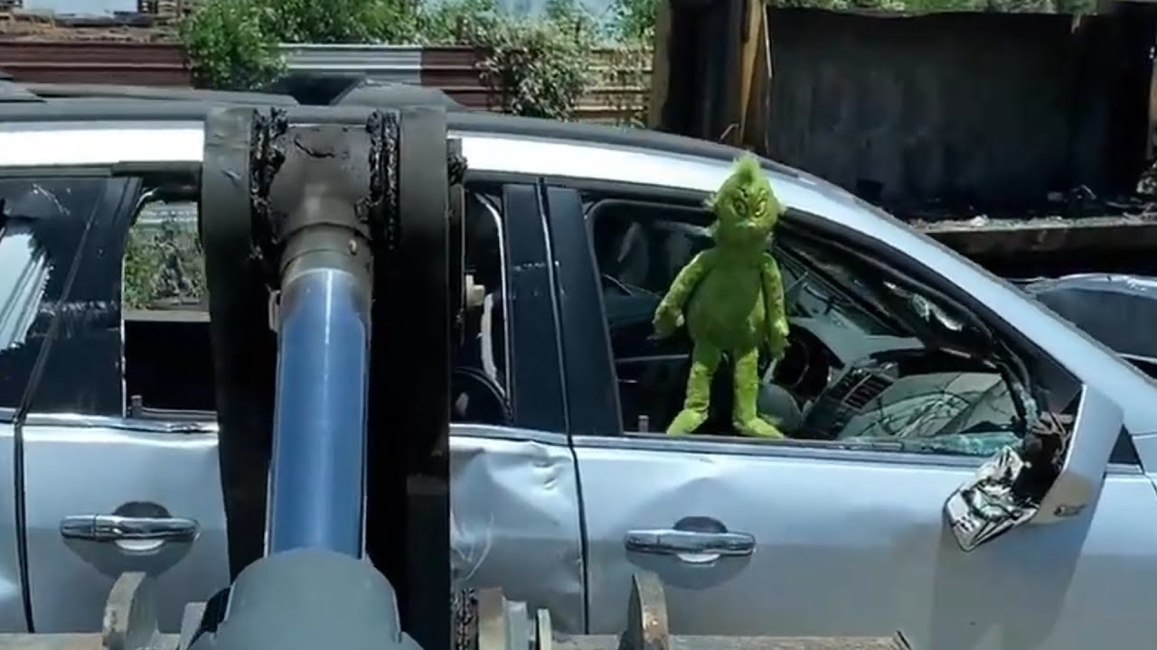 STUFFED ANIMALS & CRUSHED CARS With One SURVIVED THE CRUSH!😱😱😱 - YouTube