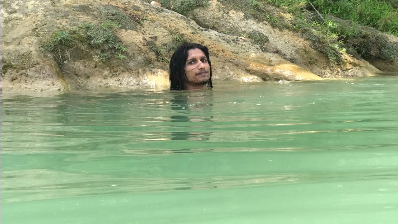 Khola paudi khlna gako dhuba ra jhandai mara ( sathi mathi bata ham ...