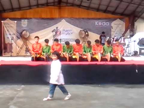 Rapa'i Geleng SMA N 13 Banda Aceh - YouTube