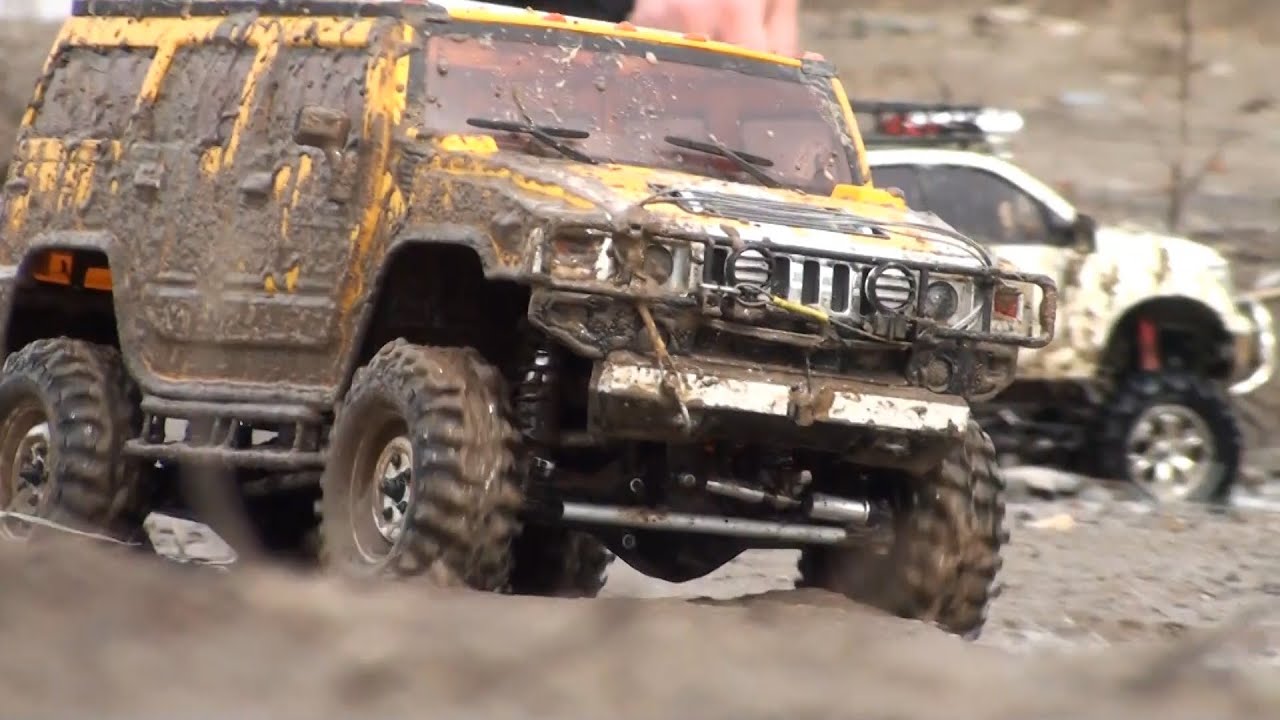 RC OFF Road | Toyota Tundra High-Lift vs Hummer H2 - YouTube