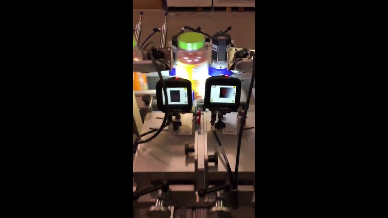 Bottle Label Orienter Machine with Vision System - YouTube