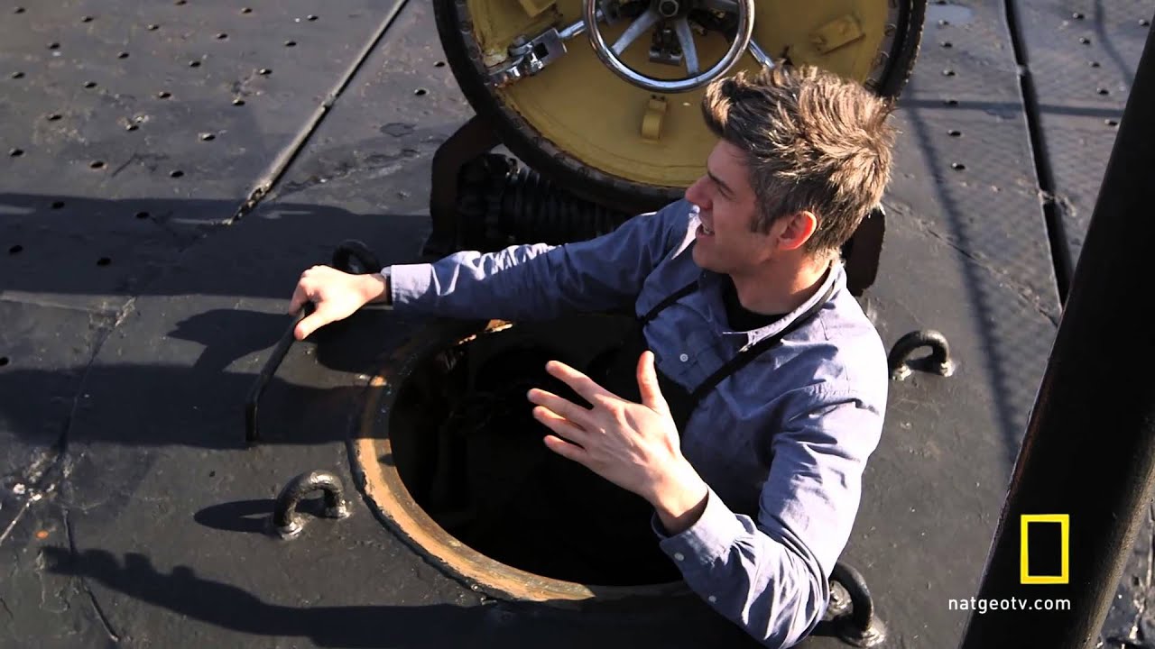 GOING DEEP WITH DAVID REES: The Psychology of Submarine Doors - YouTube