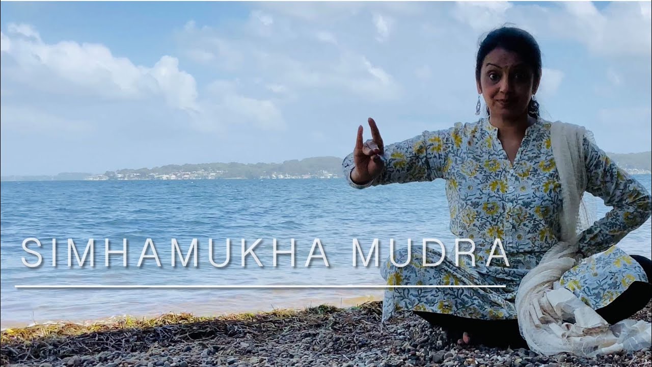 Bharatanatyam - Mudras - (20) Simhamukha Mudra Viniyoga - YouTube