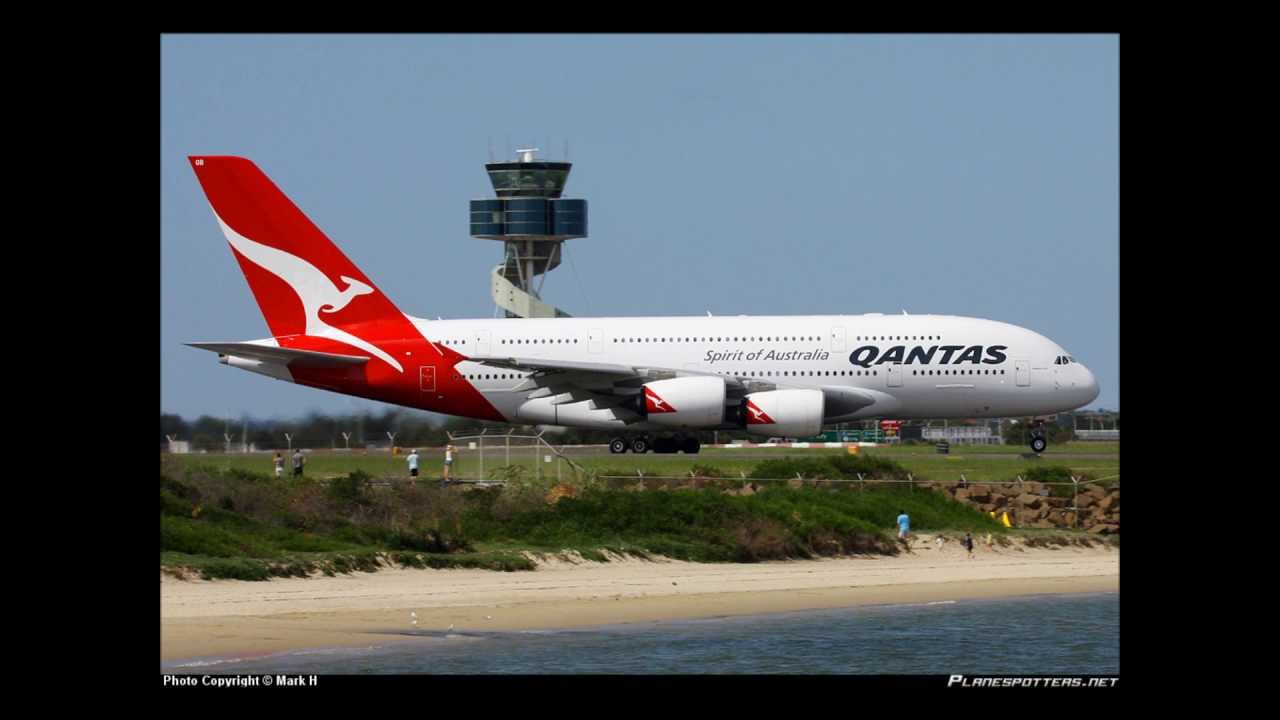 Tribute To Qantas - YouTube