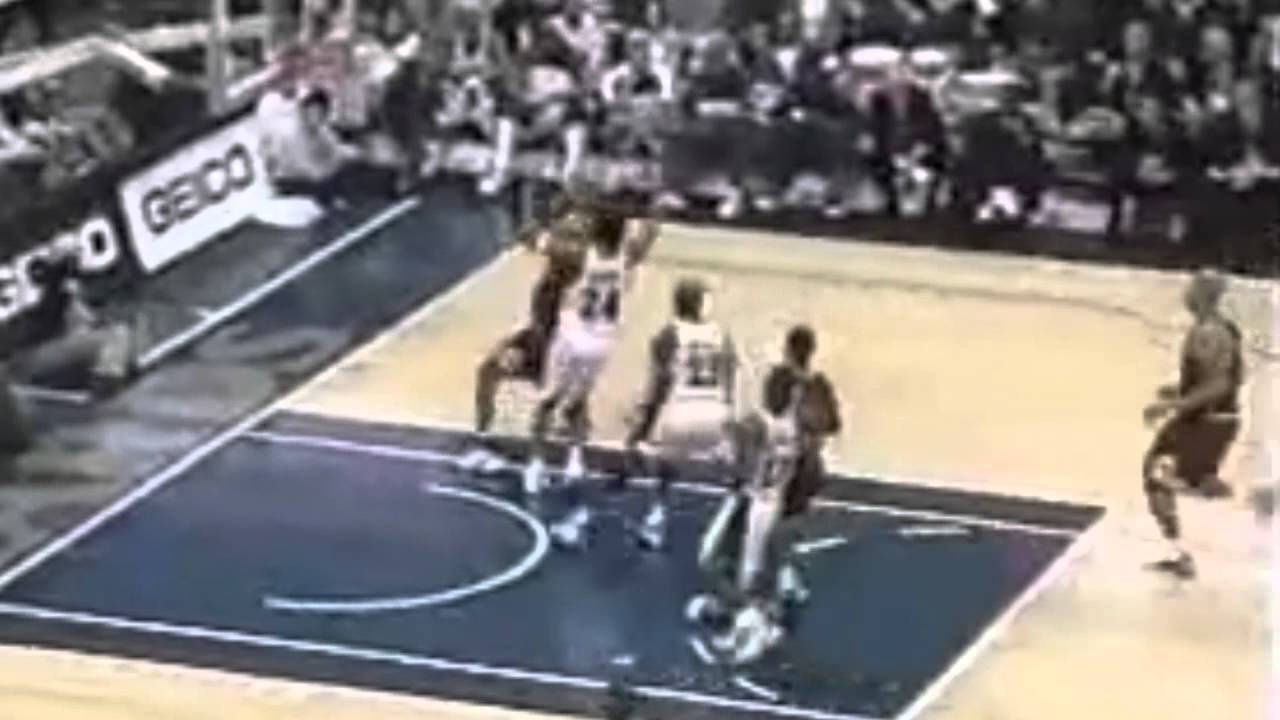 Michael Jordan Arm Swing Technique for Chasedown Block - YouTube