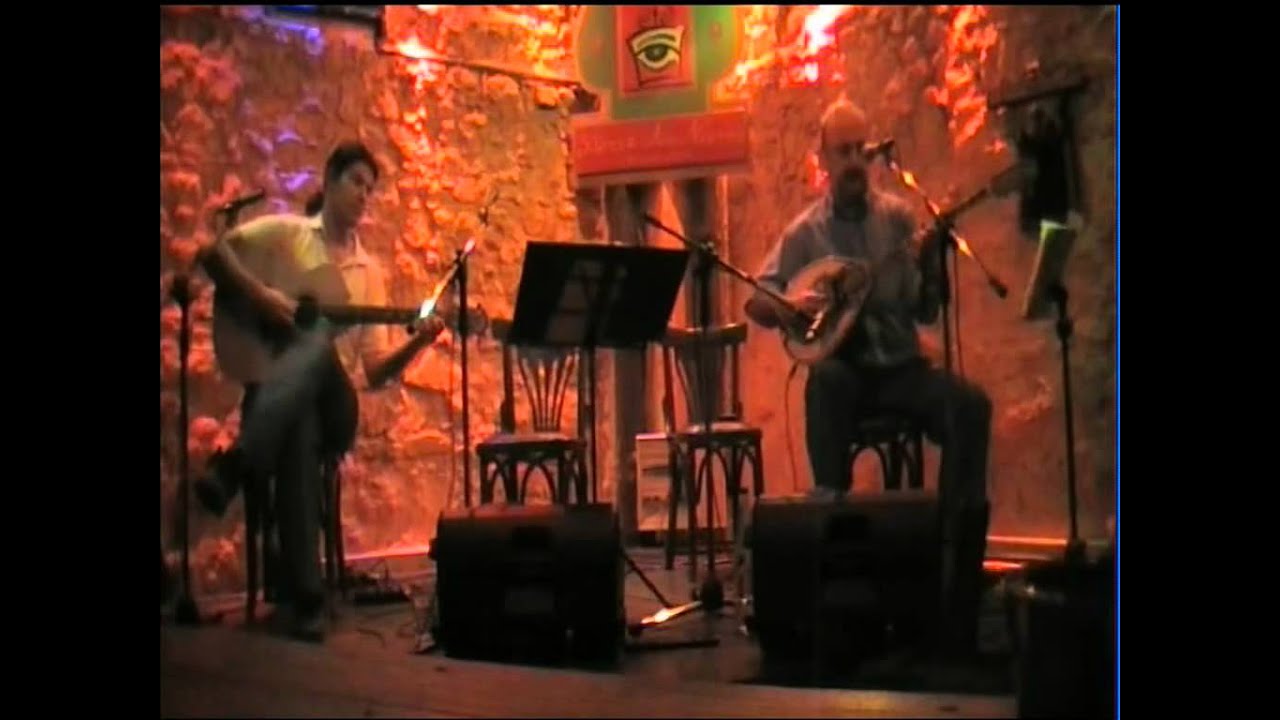 Λακης Ορφανιδης - Ξυπνα καημενε Σαρκαφλια - YouTube