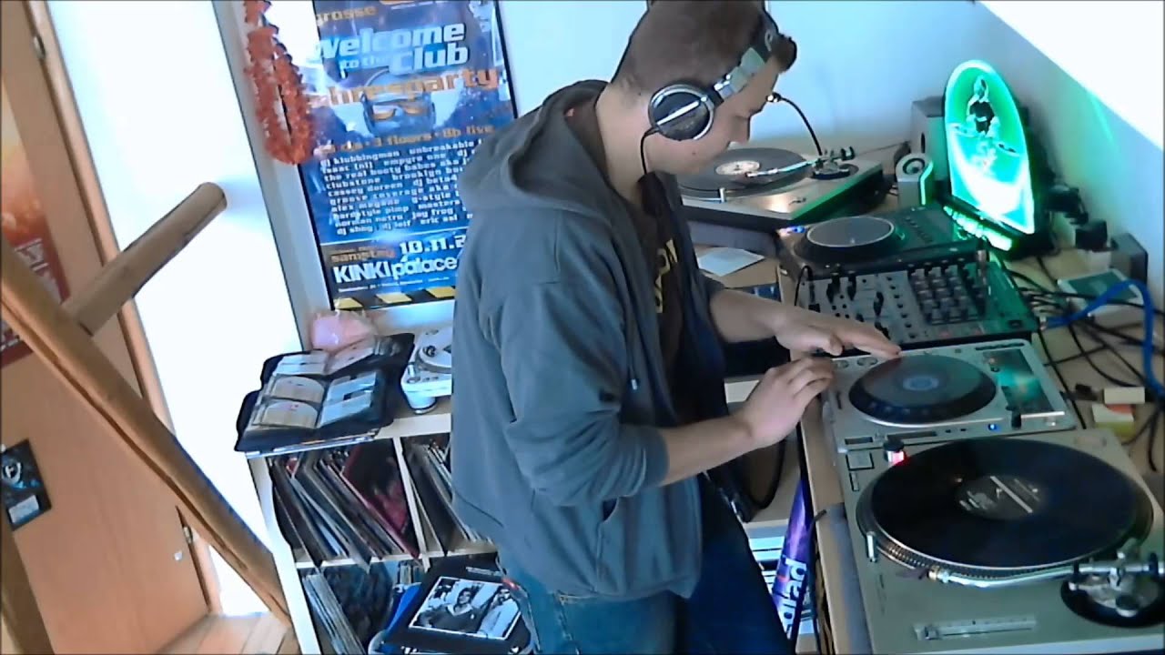 DJ Operator Hardstyle TenMinMix 04 - YouTube