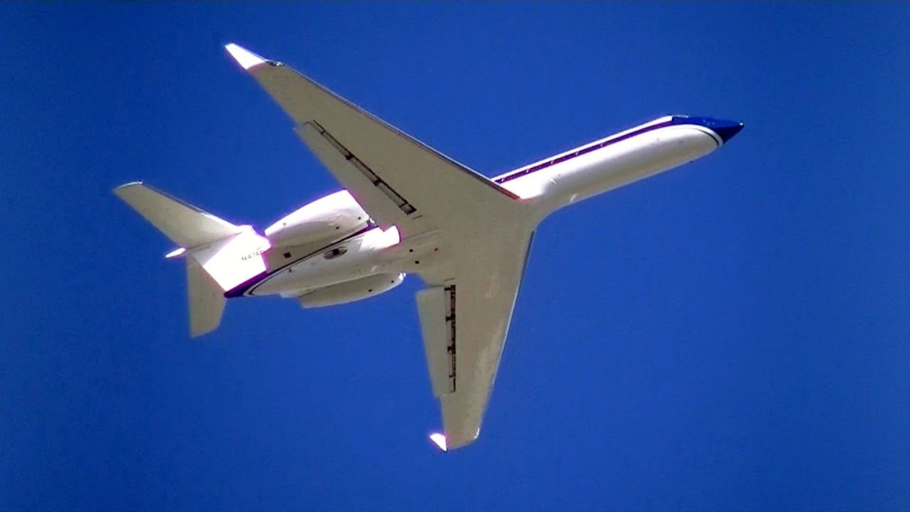 Meridian Air Gulfstream G550 N474D takeoff @Narita Airport rwy16R(成田空港 ...