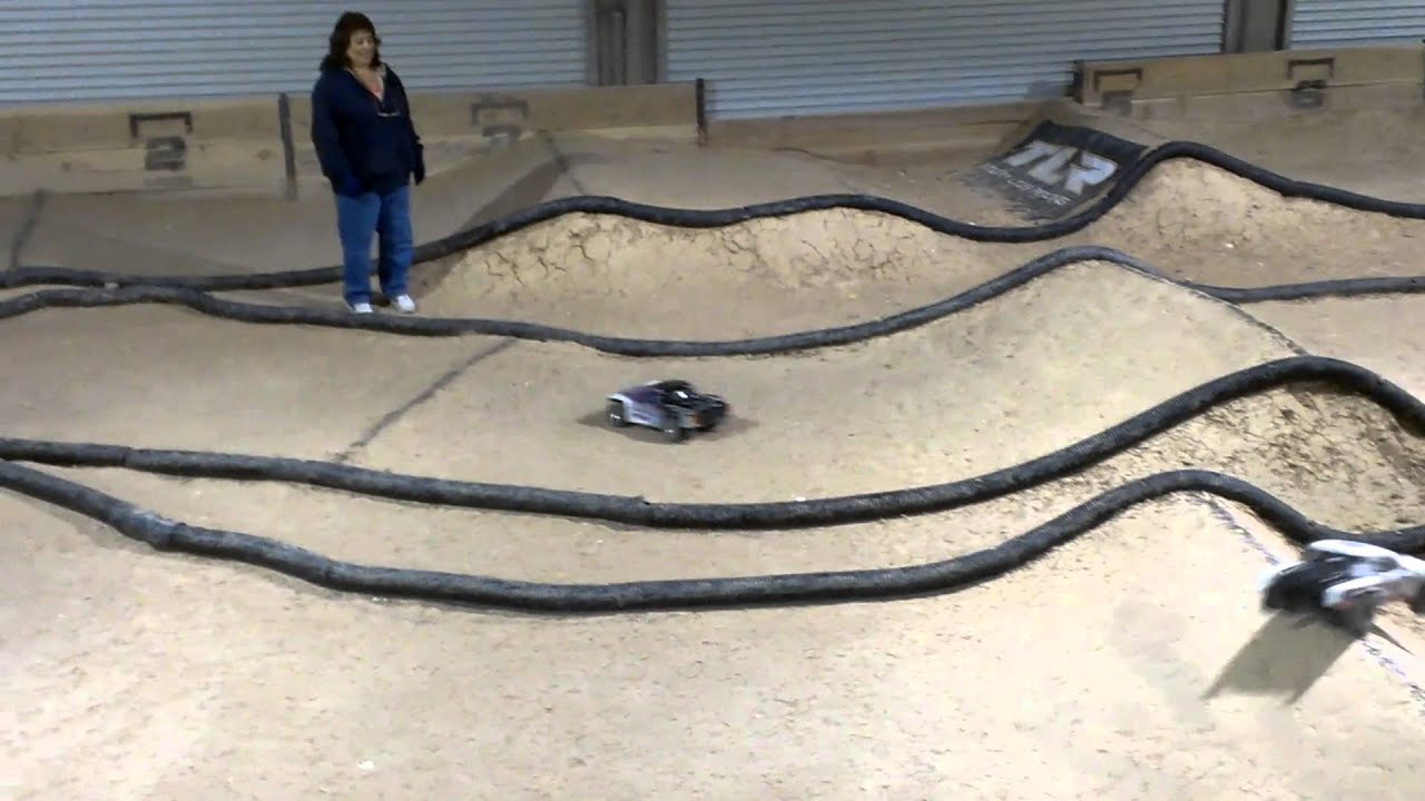 ikaika at the vegas rc raceway - YouTube