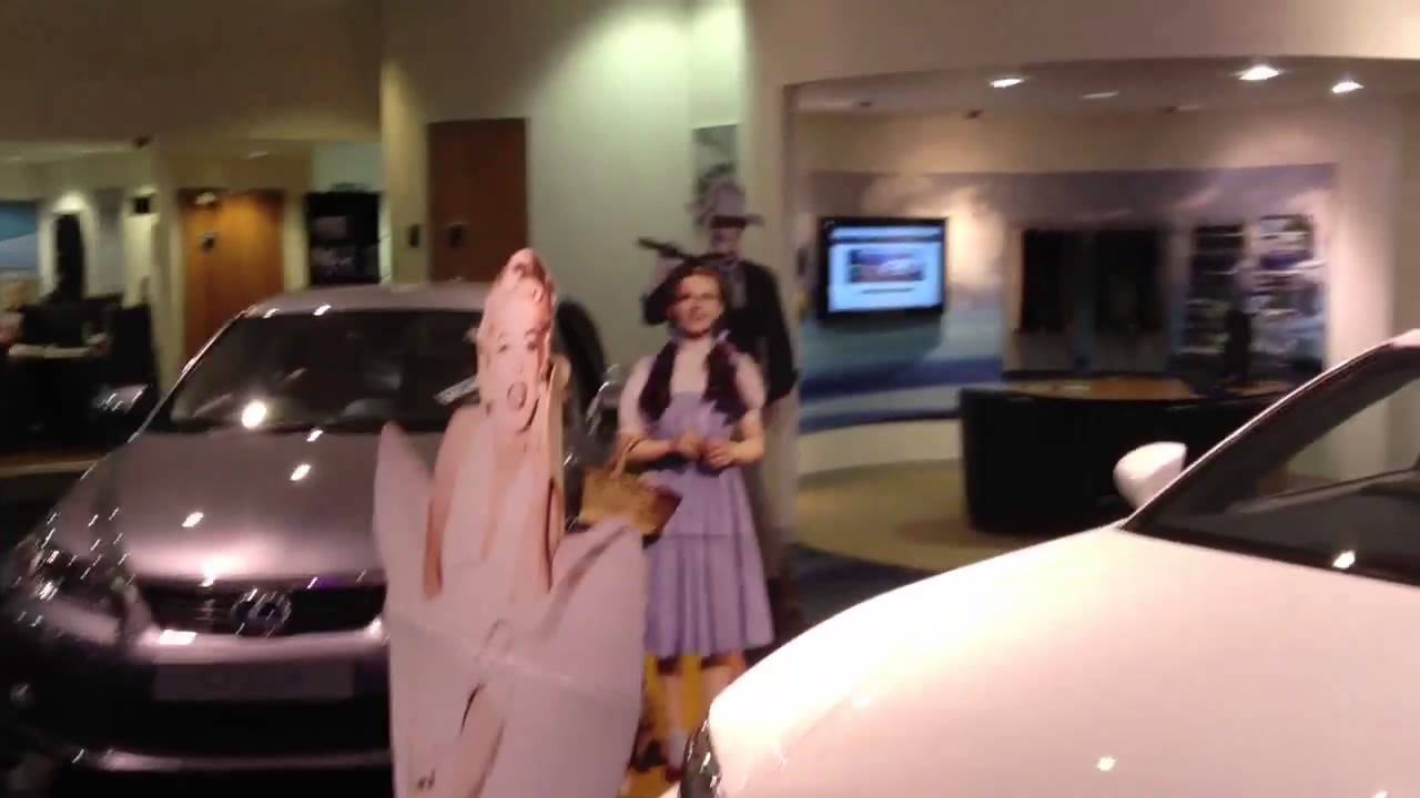 VIP Car showroom Event Lexus - YouTube