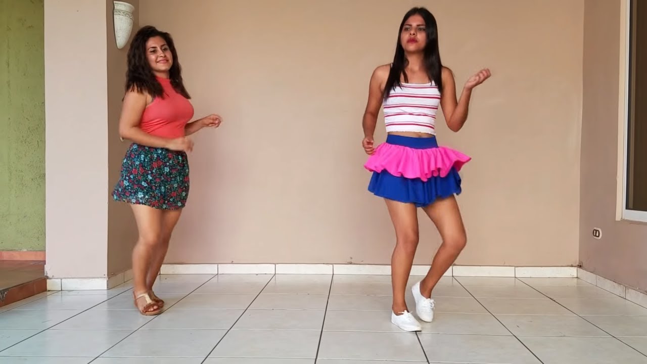 Bailando Cumbia Con Sabor Youtube