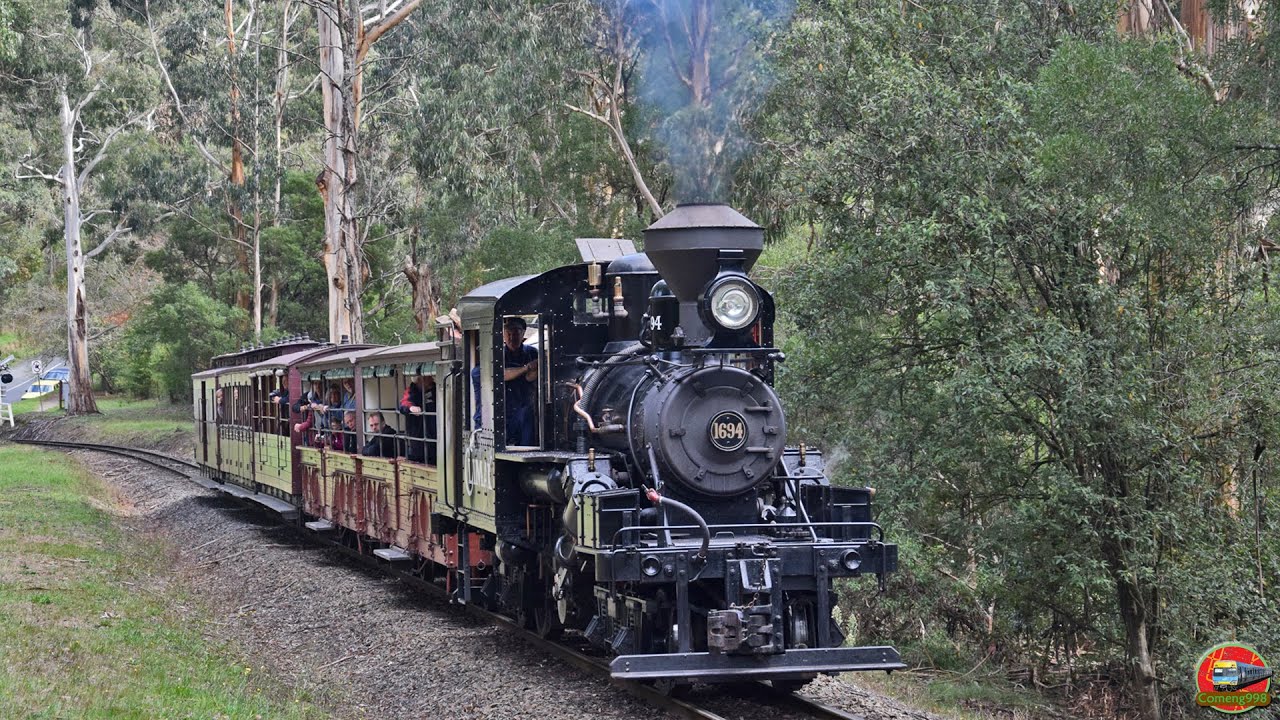 Commissioners' Train April 2016 - Puffing Billy | Part 1 - YouTube