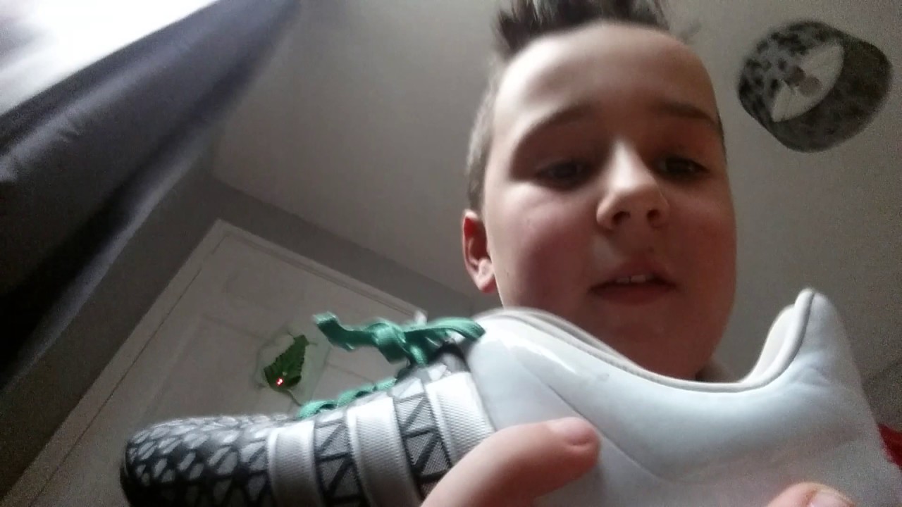 My ultimate football boot collection 😂😂😂 - YouTube