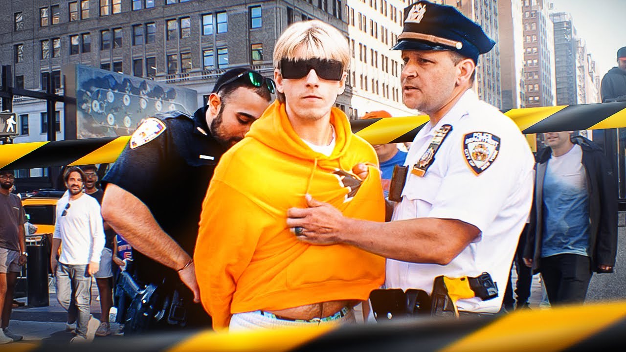 Pacers Fan Trolls Knicks! (ARRESTED) - YouTube