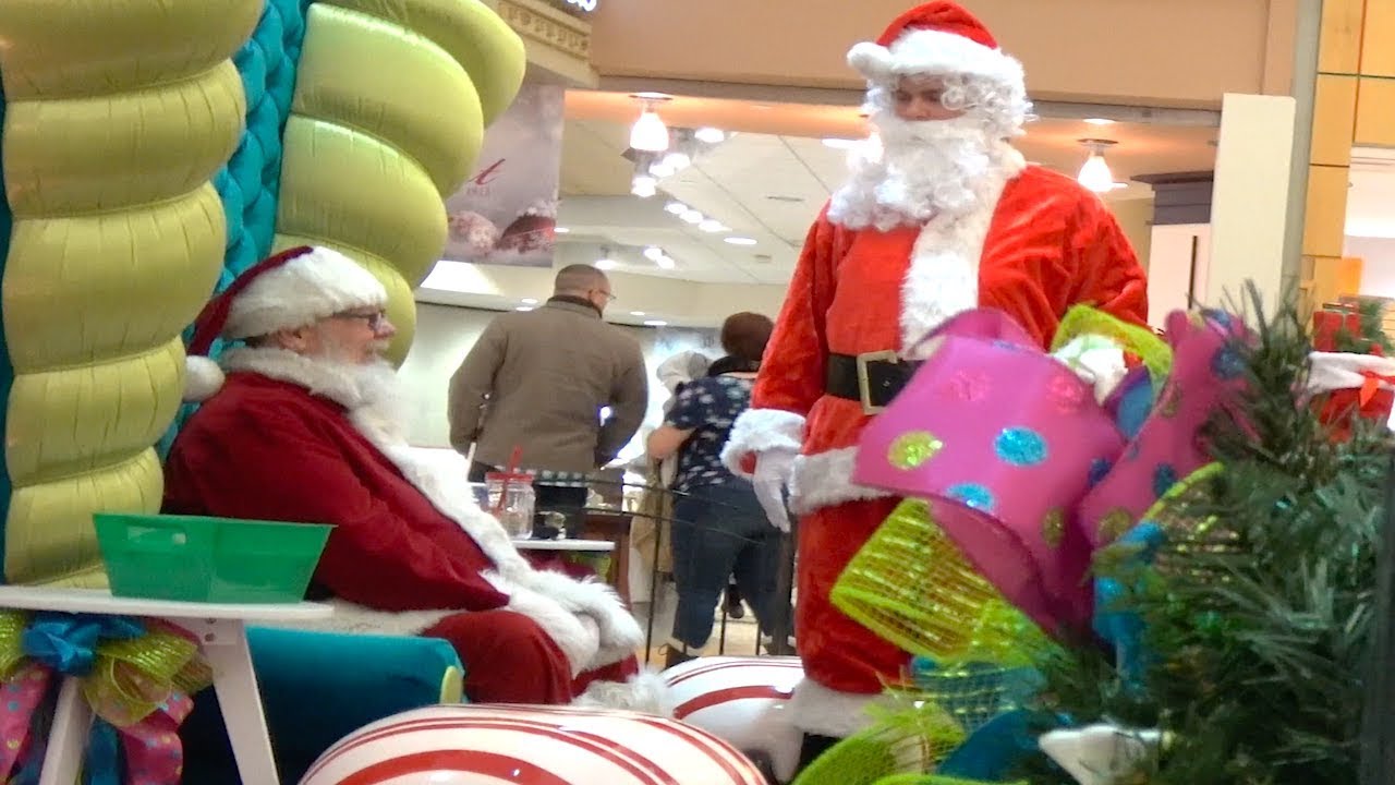 Santa Waits In Line To See Santa! Prank - YouTube