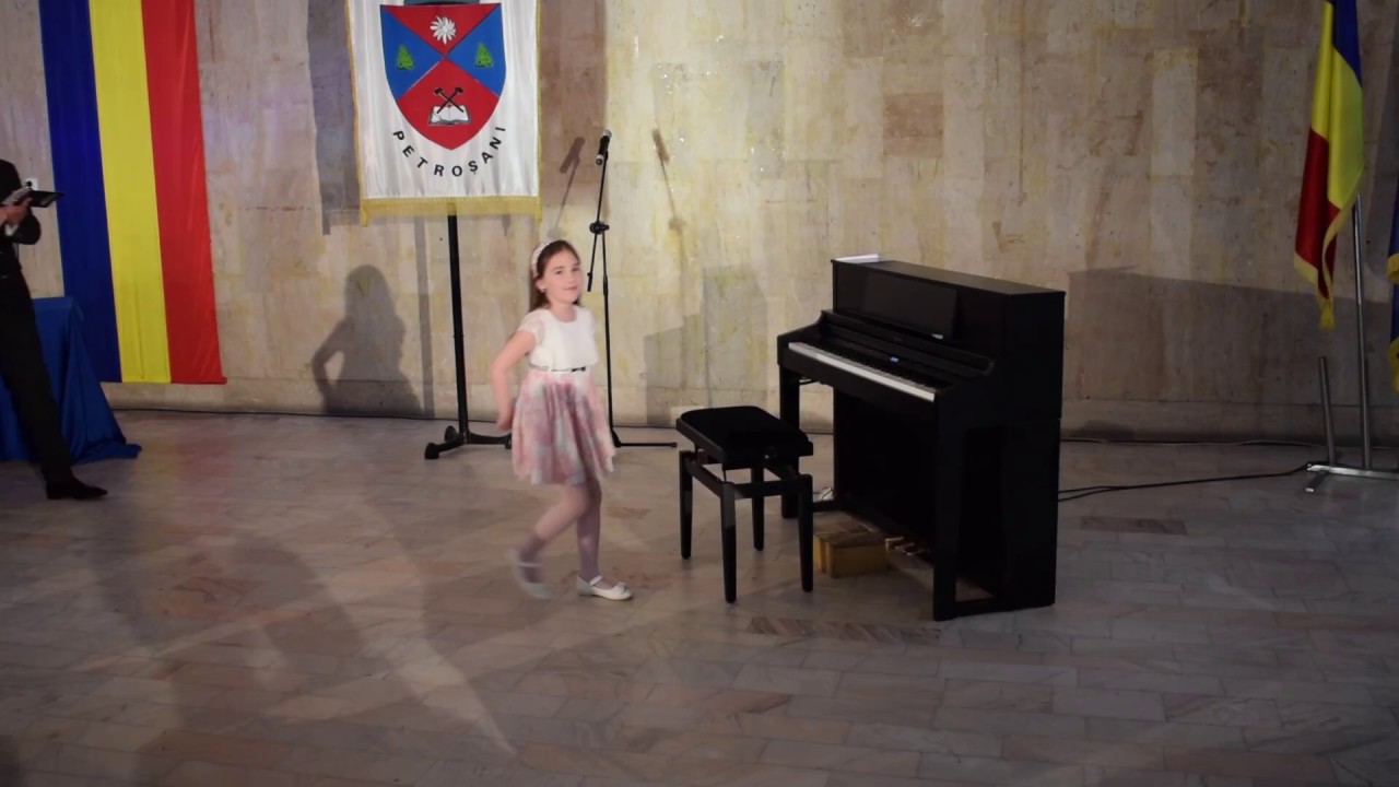 Hoarcã Codrea Teodora - YouTube