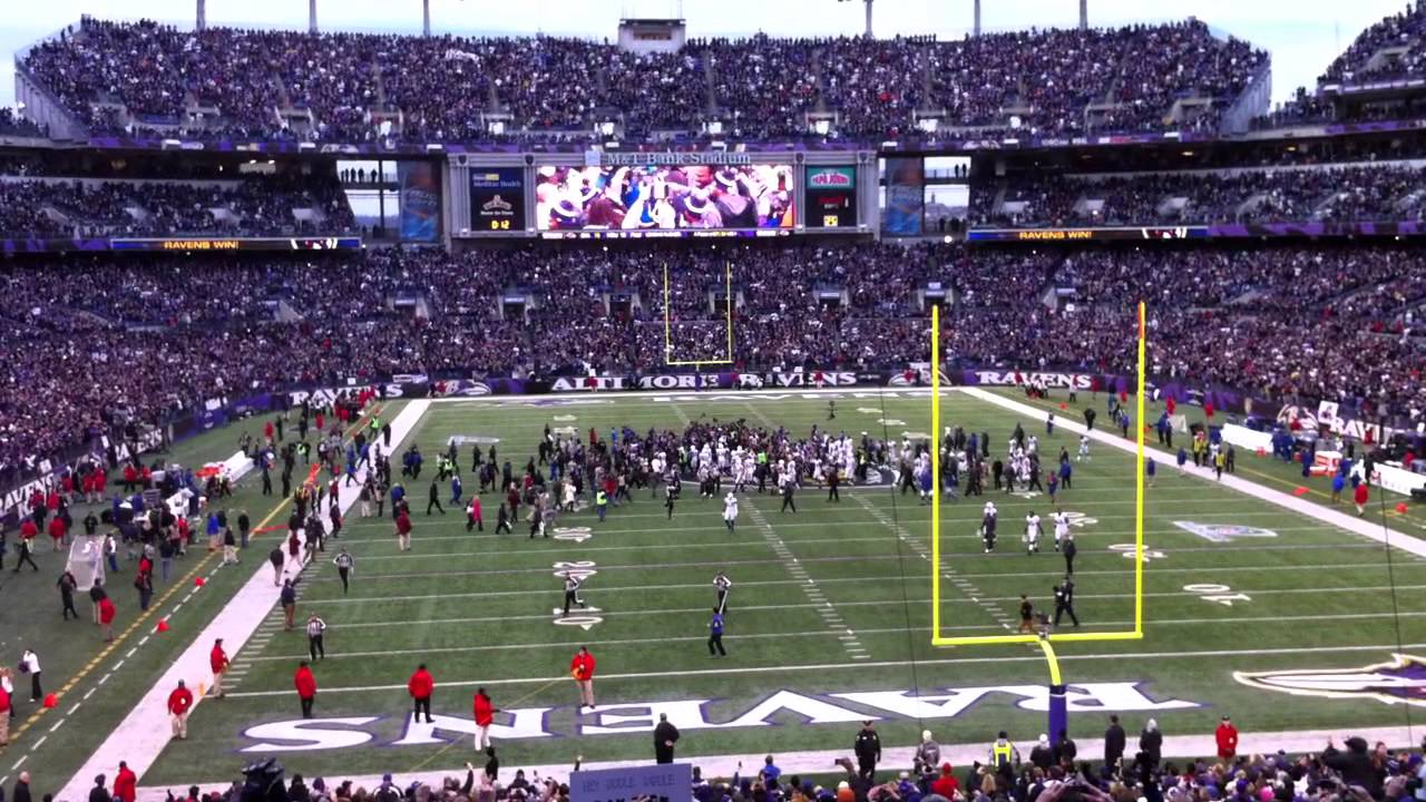 Ray Lewis - Last Play (and Dance) in Baltimore, end of the Ravens Colts ...