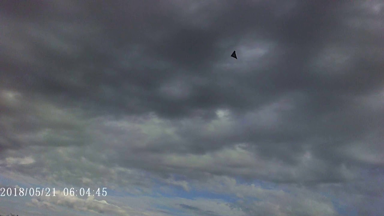 Practicing Throttle Management w/ Slender Delta - YouTube