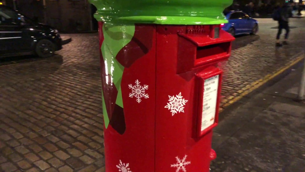 Festive Post Box singing postboxes Royal Mile Edinburgh 2019 - YouTube