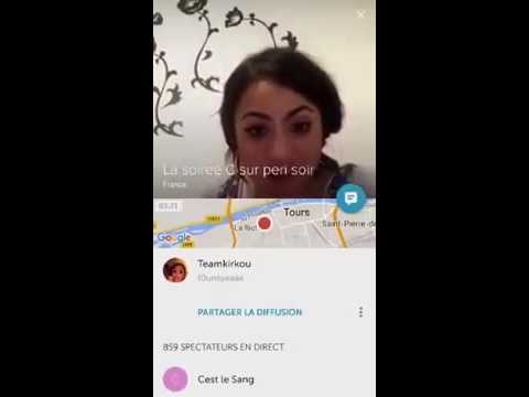 Une fille twerk à poil sur Périscope
