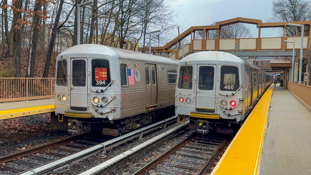 R44 & R211S Staten Island Railway Action at Annadale - YouTube