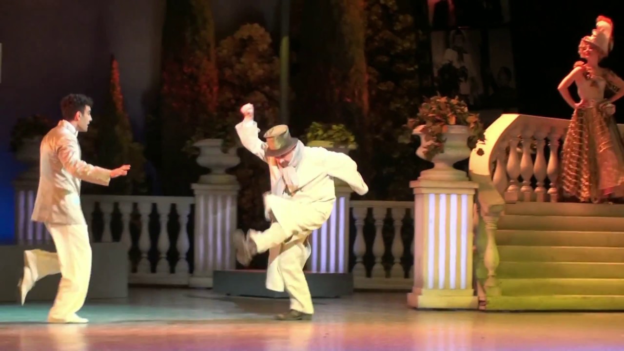 Moscow Operetta plays Jolly Fellows (musical 1934) - YouTube