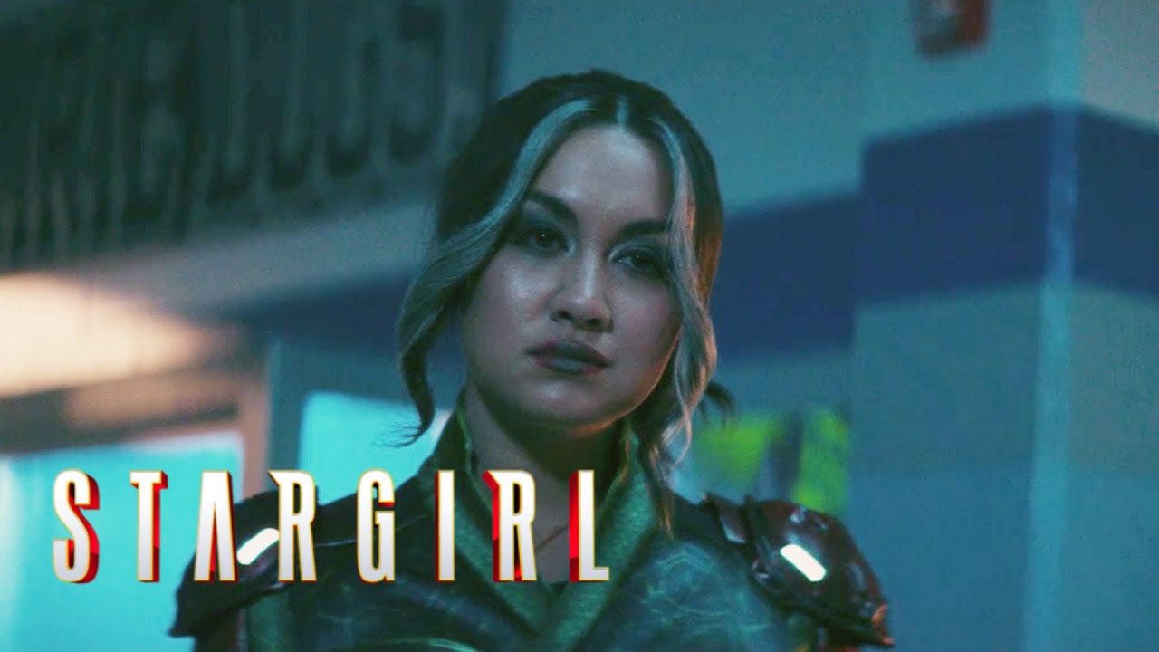 Stargirl Episode 7 | "Stargirl vs. Shiv" Ending Clip [HD] | DC - YouTube