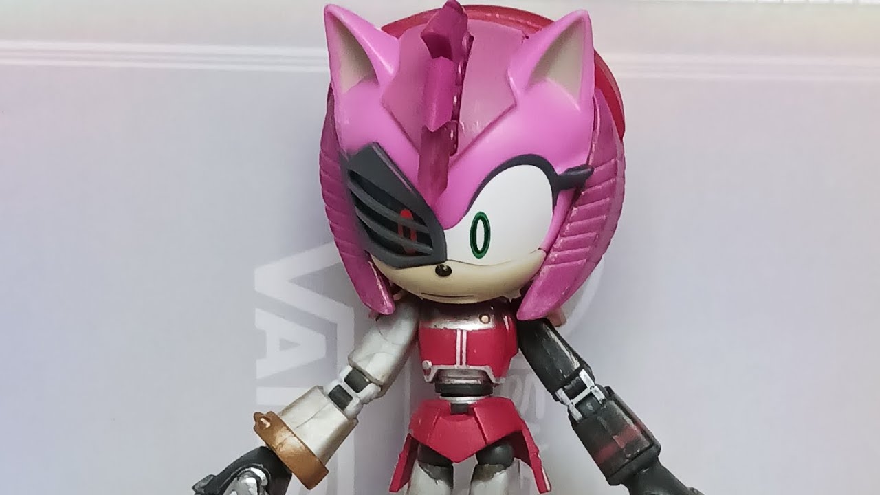 Rusty Rose figure - YouTube