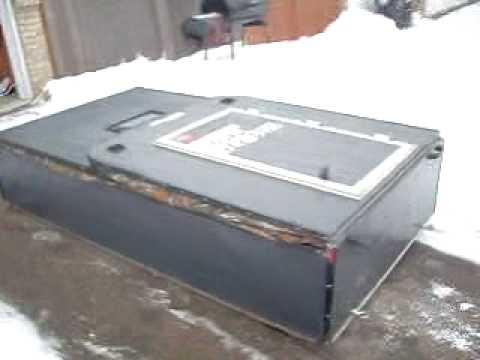 ice fishing shack - YouTube