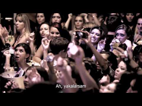 Michel Teló - Ai Se Eu Te Pego | Ah Yakalarsam Türkçe Çeviri