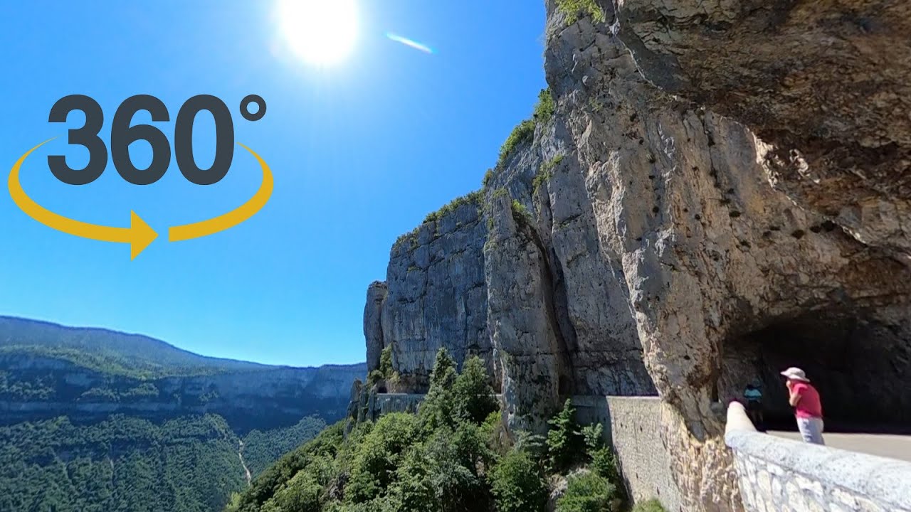Combe Laval en 360°/4K - YouTube