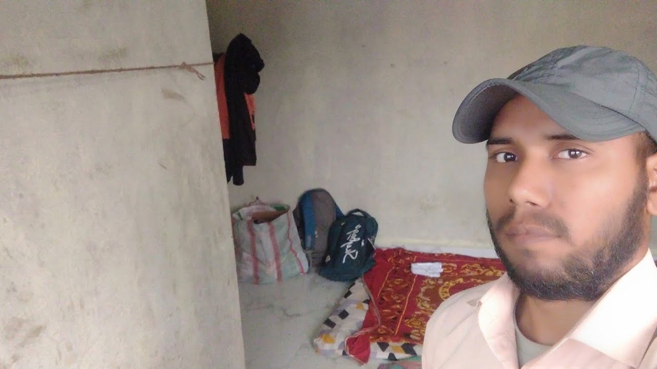 ek chote Se kamre main 😂😂Gujar-basar... //😂 //@vlogsvideo //please🙏🙏 ...