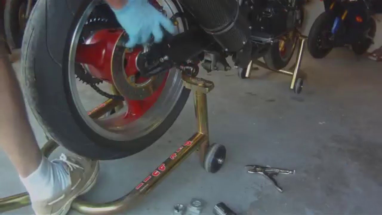 Kawasaki Z1000 Rear Wheel Removal Replacement - YouTube