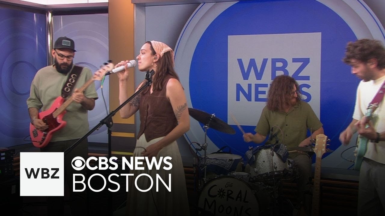 Coral Moons - Summer of U (Live on The ReMix) - YouTube