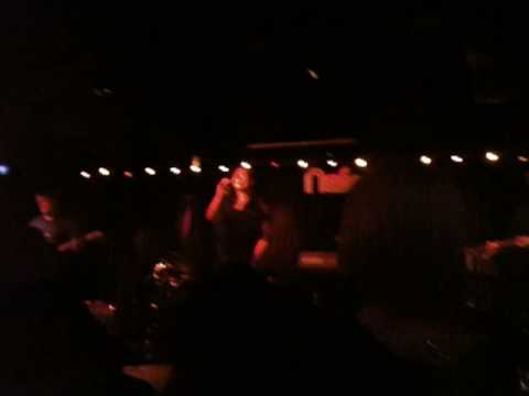 Olivia Ruff, Just a Moment - YouTube