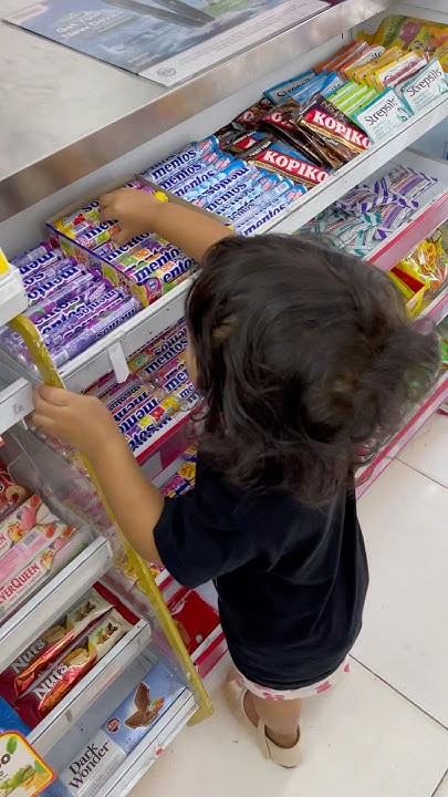 Gak boleh jajan permen #shorts - YouTube