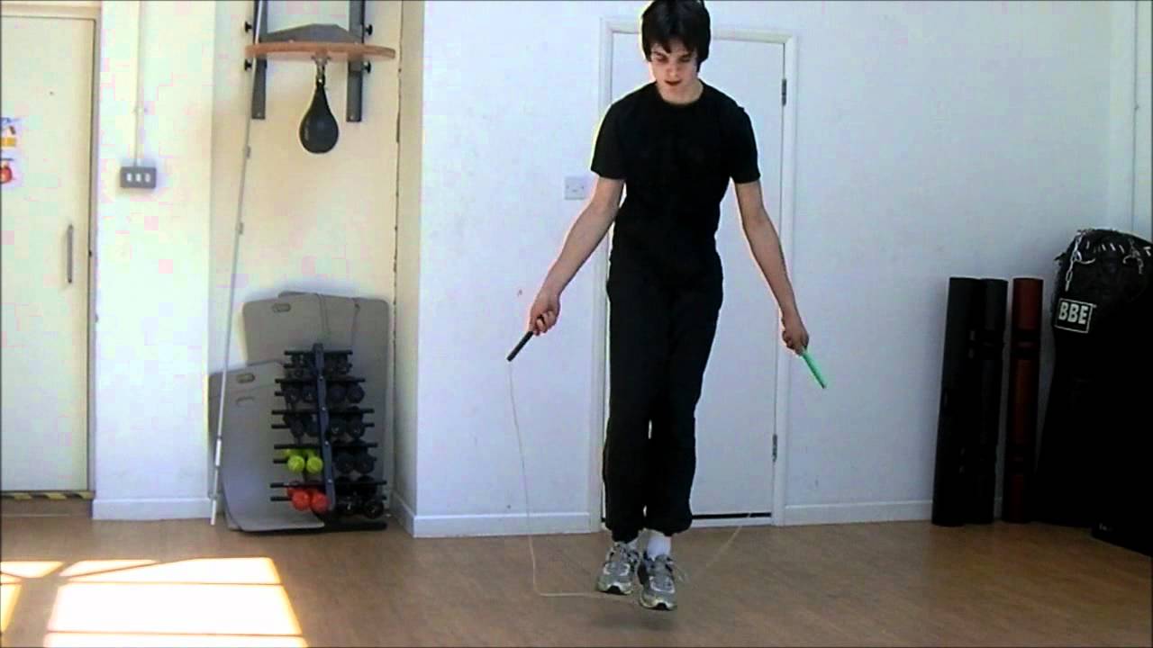 Backwards Awesome and EB Annie jump rope combo slow motion - YouTube