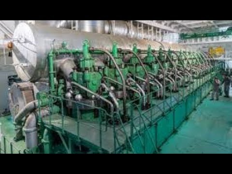 Large Marine Diesel Engine - YouTube